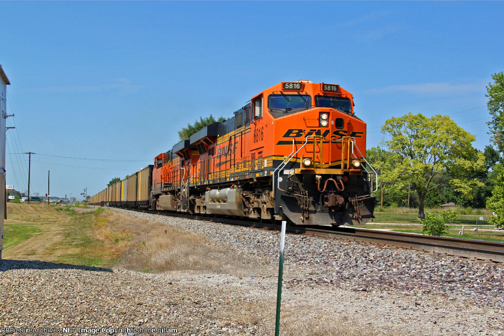 BNSF 5816 rocks a ucex coal load sb.